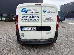 White Fiat Doblo 2015 in Klaipeda, with an engine capacity of 1.25 L and mileage of 180 thousand km for 1500 €, photo 5 on AUTOMOTO.COM.LV