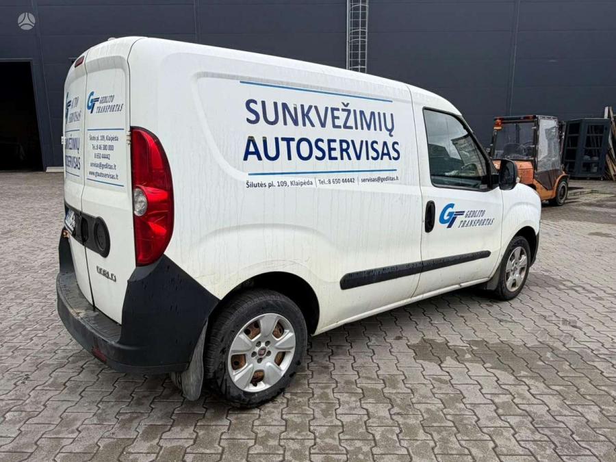 White Fiat Doblo 2015 in Klaipeda, with an engine capacity of 1.25 L and mileage of 180 thousand km for 1500 €, photo 6 on AUTOMOTO.COM.LV
