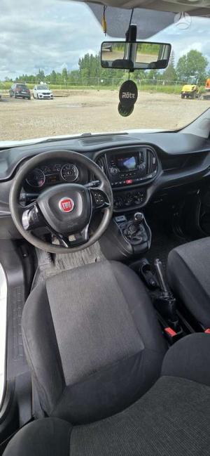 White Fiat Doblo 2016 in Vilnius, with an engine capacity of 1.25 L and mileage of 252 thousand km for 3500 €, photo 7 on AUTOMOTO.COM.LV