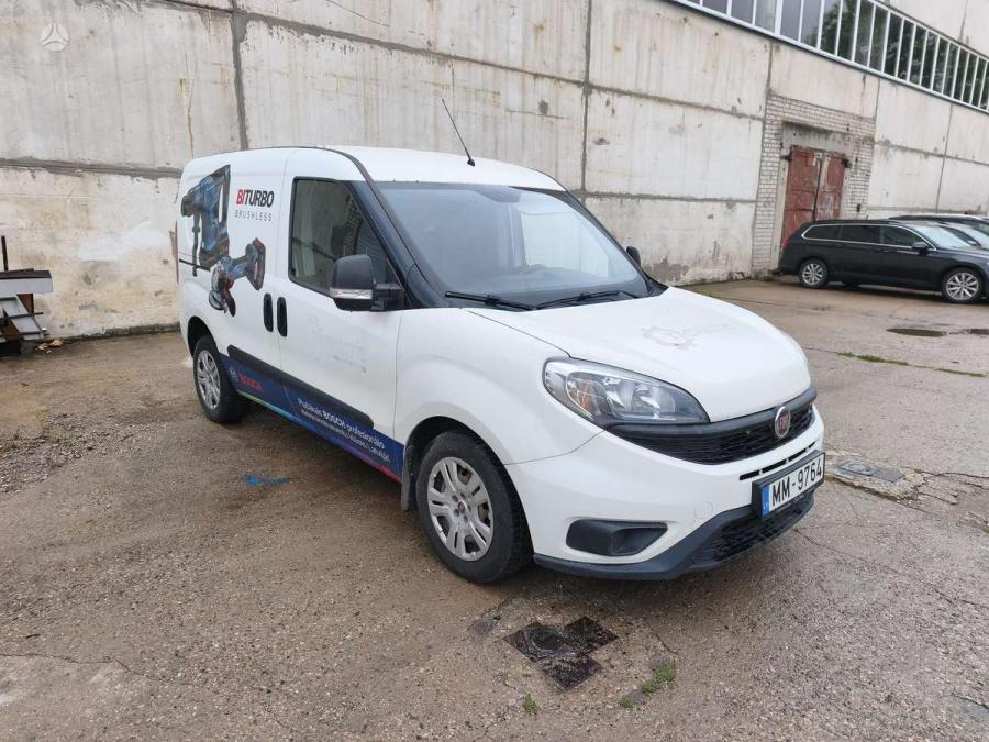 White Fiat Doblo 2016 in Kaunas, with an engine capacity of 1.25 L and mileage of 203 thousand km for 1700 €, photo 1 on AUTOMOTO.COM.LV