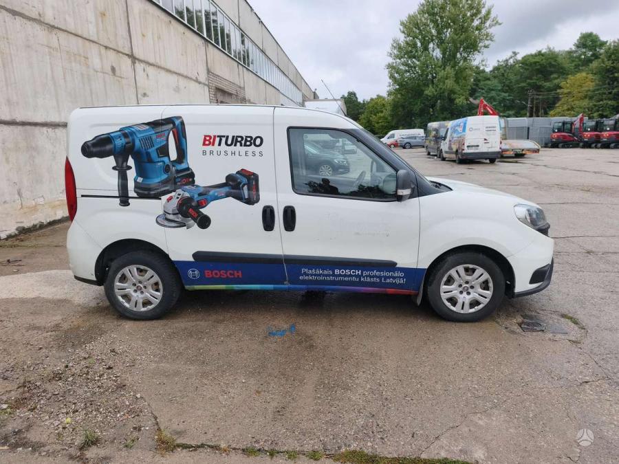 White Fiat Doblo 2016 in Kaunas, with an engine capacity of 1.25 L and mileage of 203 thousand km for 1700 €, photo 3 on AUTOMOTO.COM.LV
