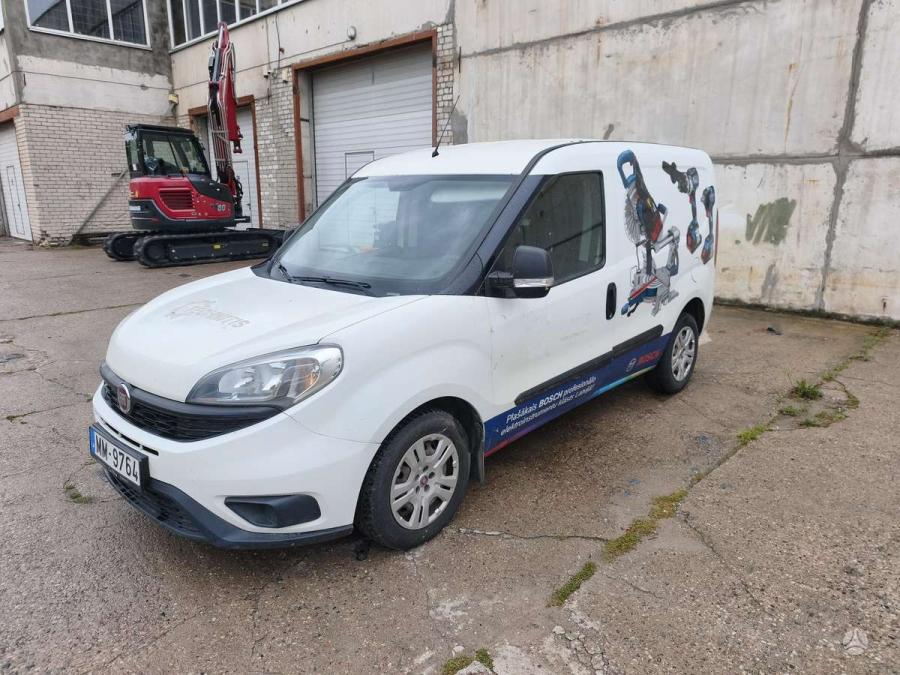 White Fiat Doblo 2016 in Kaunas, with an engine capacity of 1.25 L and mileage of 203 thousand km for 1700 €, photo 11 on AUTOMOTO.COM.LV