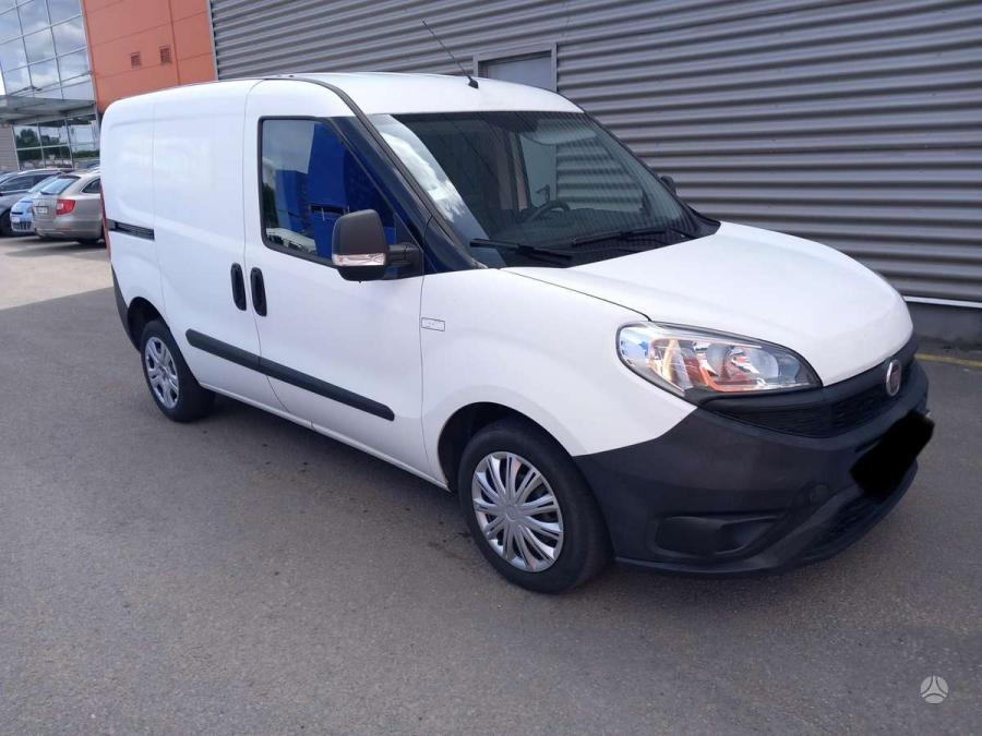Balts Fiat Doblo 2017 Tauragė, ar dzinēja tilpumu 1.25 L un nobraukumu 190 tūkst. km par 4200 €, foto 1 vietnē AUTOMOTO.COM.LV