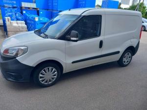Balts Fiat Doblo 2017 Tauragė, ar dzinēja tilpumu 1.25 L un nobraukumu 190 tūkst. km par 4200 €, foto 3 vietnē AUTOMOTO.COM.LV