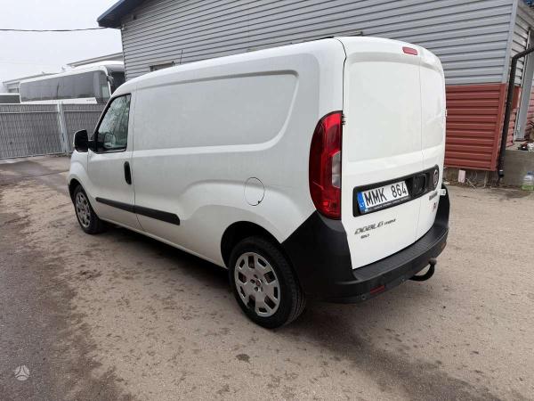Balts Fiat Doblo 2018 Kauņa, ar dzinēja tilpumu 1.60 L un nobraukumu 146 tūkst. km par 9800 €, foto 3 vietnē AUTOMOTO.COM.LV