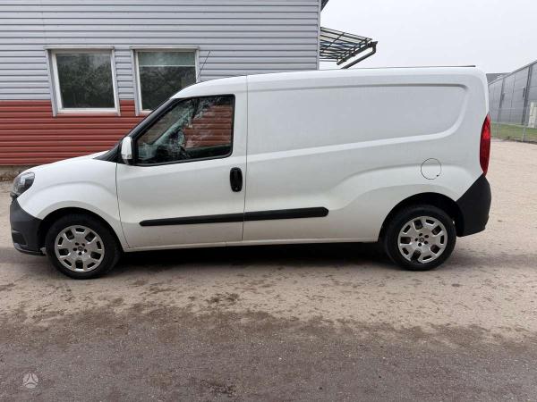 Balts Fiat Doblo 2018 Kauņa, ar dzinēja tilpumu 1.60 L un nobraukumu 146 tūkst. km par 9800 €, foto 9 vietnē AUTOMOTO.COM.LV