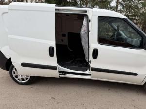 White Fiat Doblo 2018 in Kaunas, with an engine capacity of 1.60 L and mileage of 146 thousand km for 9800 €, photo 11 on AUTOMOTO.COM.LV