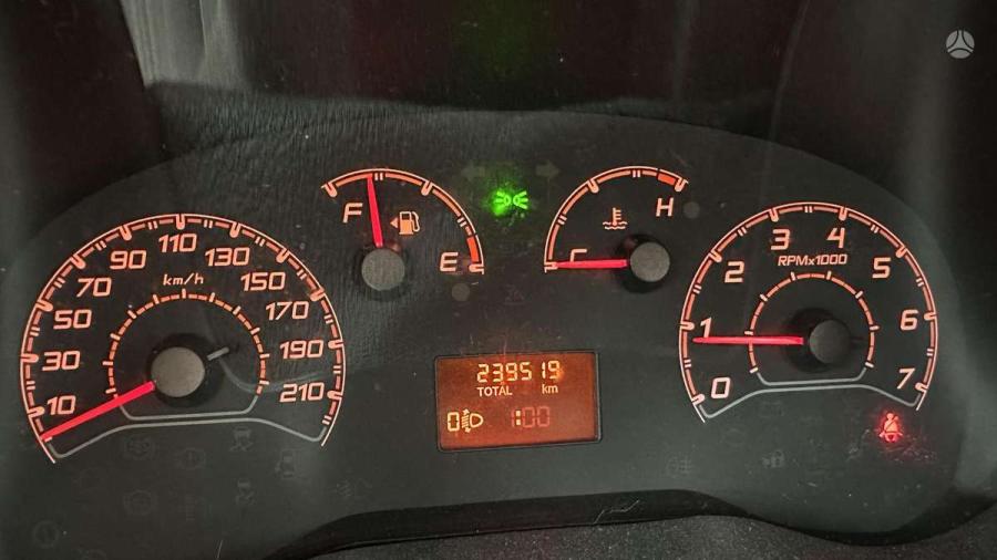 White Fiat Doblo 2019 in Vilnius, with an engine capacity of 1.60 L and mileage of 239 thousand km for 6050 €, photo 19 on AUTOMOTO.COM.LV