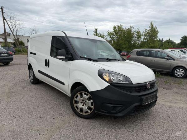 White Fiat Doblo 2023 in Kelme, with an engine capacity of 1.60 L and mileage of 142 thousand km for 7800 €, photo 2 on AUTOMOTO.COM.LV