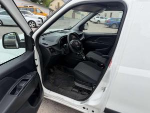 White Fiat Doblo 2023 in Kelme, with an engine capacity of 1.60 L and mileage of 142 thousand km for 7800 €, photo 16 on AUTOMOTO.COM.LV