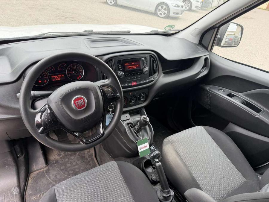 White Fiat Doblo 2023 in Kelme, with an engine capacity of 1.60 L and mileage of 142 thousand km for 7800 €, photo 18 on AUTOMOTO.COM.LV