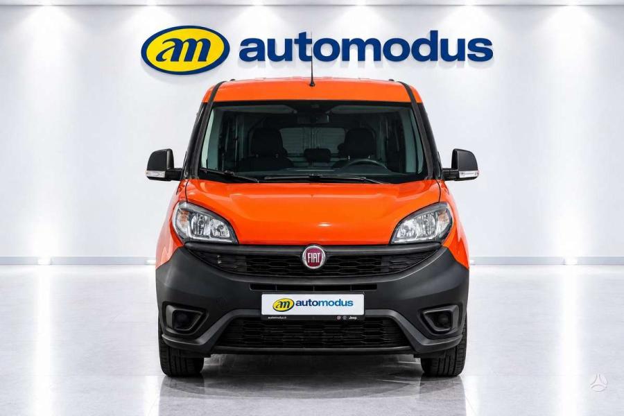 White Fiat Doblo 2023 in Vilnius, with an engine capacity of 1.60 L and mileage of 27 thousand km for 17950 €, photo 4 on AUTOMOTO.COM.LV