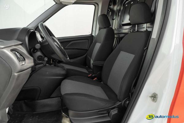 Balts Fiat Doblo 2023 Viļņa, ar dzinēja tilpumu 1.60 L un nobraukumu 27 tūkst. km par 17950 €, foto 9 vietnē AUTOMOTO.COM.LV