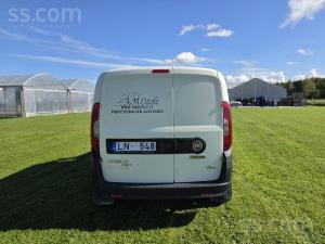 White Fiat Doblo 2015 in Riga, with an engine capacity of 1.60 L and mileage of 210 thousand km for 3500 €, photo 5 on AUTOMOTO.COM.LV