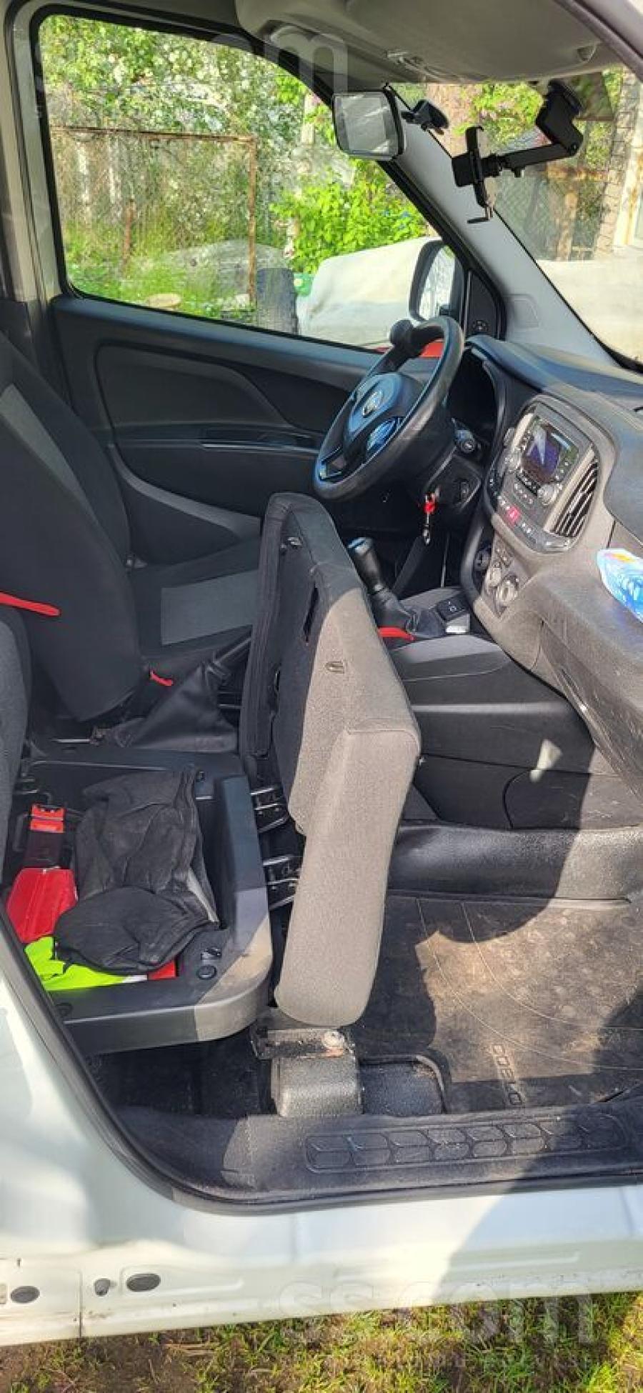 Balts Fiat Doblo 2019 Rīga, ar dzinēja tilpumu 1.30 L un nobraukumu 180 tūkst. km par 6200 €, foto 8 vietnē AUTOMOTO.COM.LV