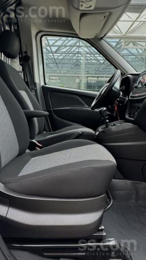 White Fiat Doblo 2021 in Riga, with an engine capacity of 1.60 L and mileage of 232 thousand km for 5200 €, photo 13 on AUTOMOTO.COM.LV