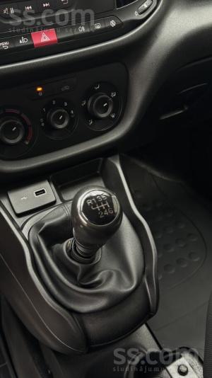 White Fiat Doblo 2021 in Riga, with an engine capacity of 1.60 L and mileage of 232 thousand km for 5200 €, photo 16 on AUTOMOTO.COM.LV