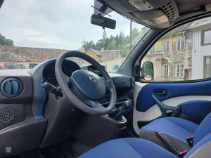 Balts Fiat Doblo 2003 Kelmė, ar dzinēja tilpumu 1.24 L un nobraukumu 185 tūkst. km par 1950 €, foto 14 vietnē AUTOMOTO.COM.LV
