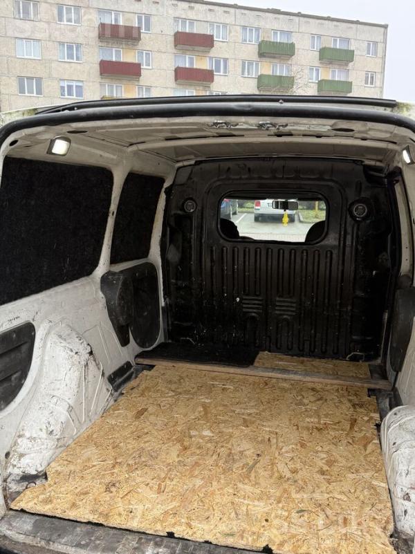 Balts Fiat Doblo 2008 Aizkraukle, ar dzinēja tilpumu 1.30 L un nobraukumu 0 tūkst. km par 2300 €, foto 8 vietnē AUTOMOTO.COM.LV