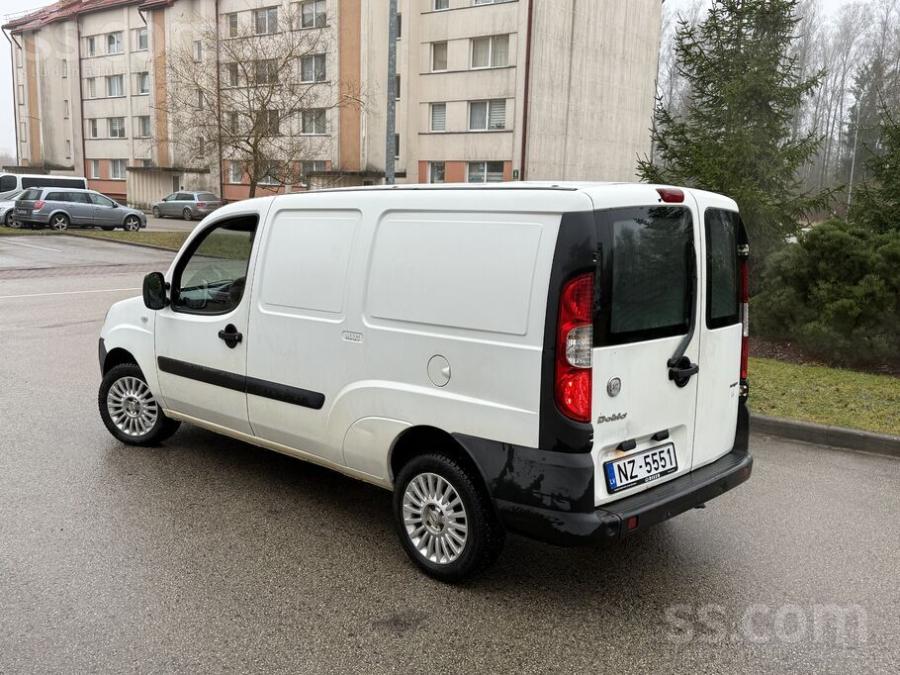 White Fiat Doblo 2008 in Aizkraukle, with an engine capacity of 1.30 L and mileage of 0 thousand km for 2300 €, photo 10 on AUTOMOTO.COM.LV