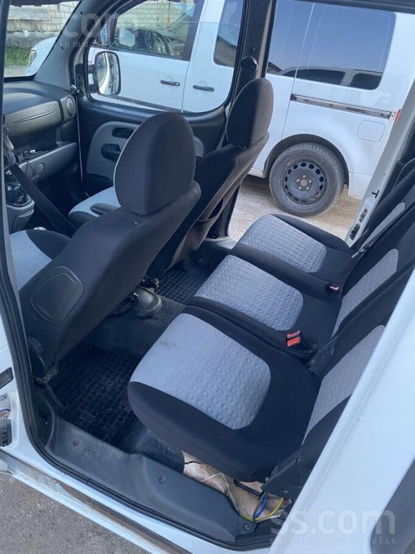 Balts Fiat Doblo 2008 Ludza, ar dzinēja tilpumu 1.40 L un nobraukumu 245 tūkst. km par 2550 €, foto 5 vietnē AUTOMOTO.COM.LV