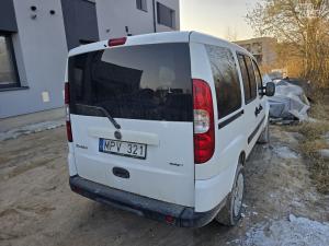Balts Fiat Doblo 2009 Viļņa, ar dzinēja tilpumu 1.90 L un nobraukumu 2750 tūkst. km par 4000 €, foto 5 vietnē AUTOMOTO.COM.LV