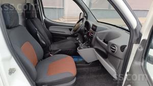 White Fiat Doblo 2009 in Riga, with an engine capacity of 1.90 L and mileage of 186 thousand km for 3550 €, photo 12 on AUTOMOTO.COM.LV