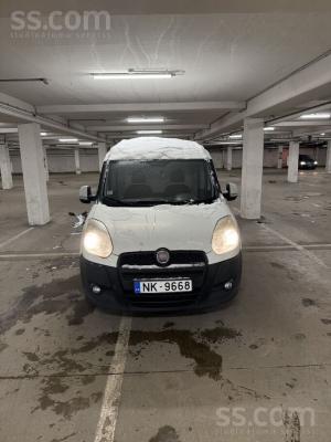 Balts Fiat Doblo 2010 Liepāja, ar dzinēja tilpumu 1.60 L un nobraukumu 257 tūkst. km par 2700 €, foto  vietnē AUTOMOTO.COM.LV