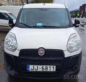 White Fiat Doblo 2013 in Riga, with an engine capacity of 1.30 L and mileage of 295 thousand km for 3000 €, photo 6 on AUTOMOTO.COM.LV