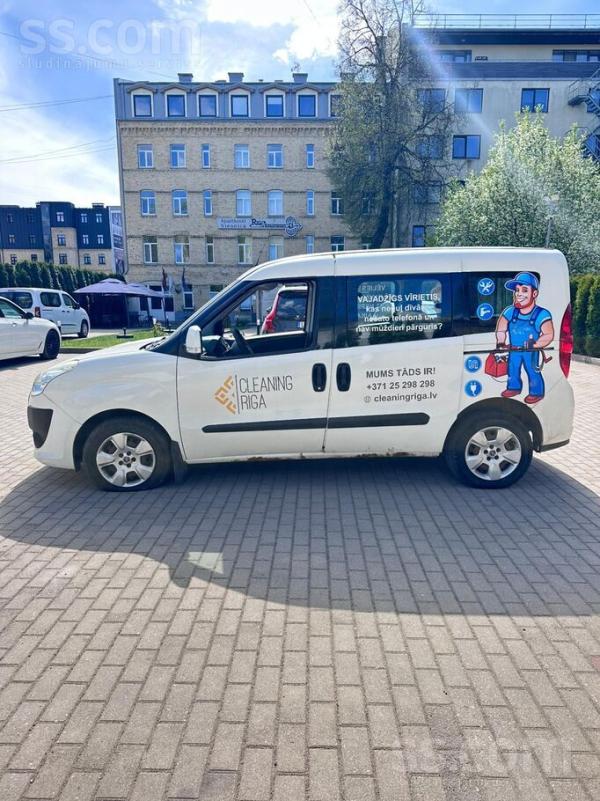 White Fiat Doblo 2014 in Riga, with an engine capacity of 1.30 L and mileage of 209 thousand km for 1800 €, photo 9 on AUTOMOTO.COM.LV