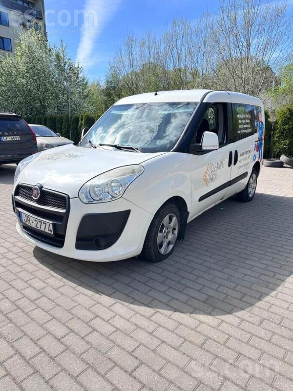 White Fiat Doblo 2014 in Riga, with an engine capacity of 1.30 L and mileage of 209 thousand km for 1800 €, photo 10 on AUTOMOTO.COM.LV