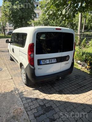 Balts Fiat Doblo 2014 Rīga, ar dzinēja tilpumu 1.30 L un nobraukumu 268 tūkst. km par 3600 €, foto 4 vietnē AUTOMOTO.COM.LV