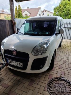 Balts Fiat Doblo 2015 Rīga, ar dzinēja tilpumu 1.30 L un nobraukumu 160 tūkst. km par 3000 €, foto 3 vietnē AUTOMOTO.COM.LV