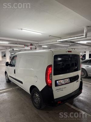 White Fiat Doblo 2016 in Liepaja, with an engine capacity of 1.60 L and mileage of 230 thousand km for 5200 €, photo 7 on AUTOMOTO.COM.LV