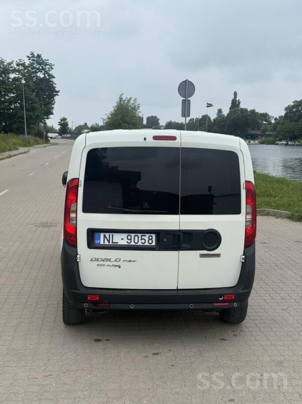 Balts Fiat Doblo 2016 Liepāja, ar dzinēja tilpumu 1.60 L un nobraukumu 234 tūkst. km par 5500 €, foto 5 vietnē AUTOMOTO.COM.LV