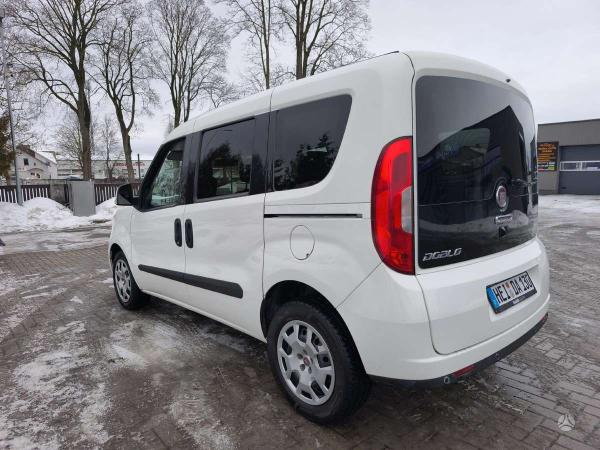 Balts Fiat Doblo 2020 Tauragė, ar dzinēja tilpumu 1.60 L un nobraukumu 176 tūkst. km par 6800 €, foto 9 vietnē AUTOMOTO.COM.LV