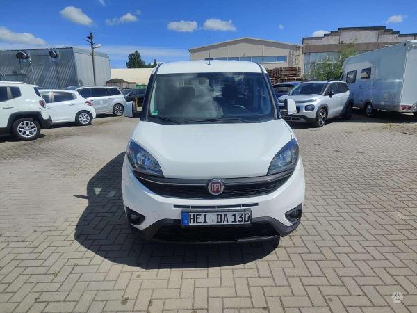 White Fiat Doblo 2020 in Taurage, with an engine capacity of 1.60 L and mileage of 176 thousand km for 5900 €, photo 1 on AUTOMOTO.COM.LV
