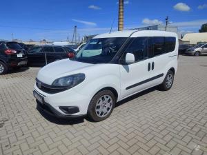 Balts Fiat Doblo 2020 Tauragė, ar dzinēja tilpumu 1.60 L un nobraukumu 176 tūkst. km par 5900 €, foto 4 vietnē AUTOMOTO.COM.LV