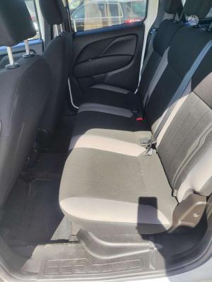 Balts Fiat Doblo 2020 Tauragė, ar dzinēja tilpumu 1.60 L un nobraukumu 176 tūkst. km par 5900 €, foto 16 vietnē AUTOMOTO.COM.LV