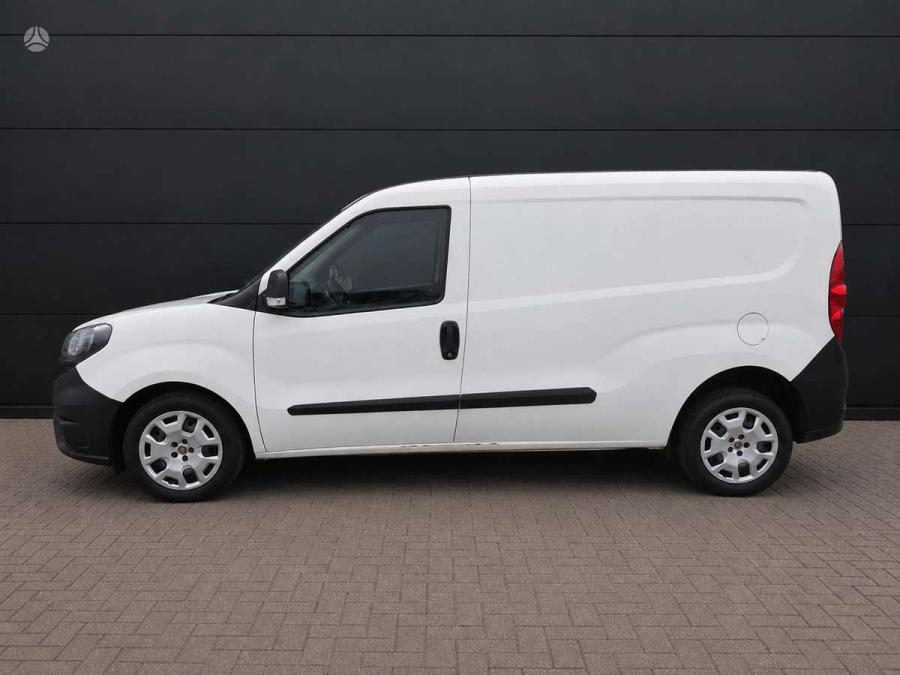 Balts Fiat Doblo 2021 Viļņa, ar dzinēja tilpumu 1.60 L un nobraukumu 143 tūkst. km par 6990 €, foto 3 vietnē AUTOMOTO.COM.LV