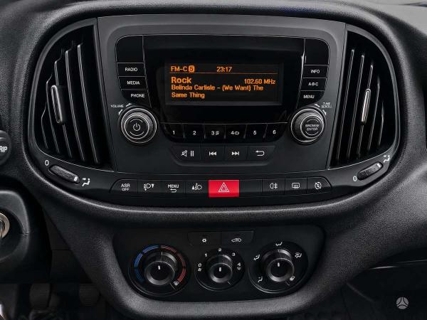 White Fiat Doblo 2021 in Vilnius, with an engine capacity of 1.60 L and mileage of 143 thousand km for 6990 €, photo 9 on AUTOMOTO.COM.LV