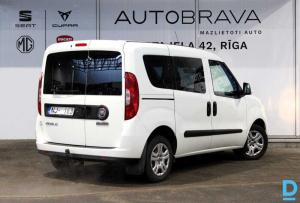 White Fiat Doblo 2022 in Riga, with an engine capacity of 1.60 L and mileage of 72 thousand km for 15690 €, photo 2 on AUTOMOTO.COM.LV