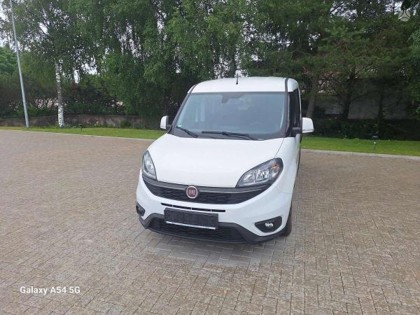 Balts Fiat Doblo 2022 Kauņa, ar dzinēja tilpumu 1.60 L un nobraukumu 92 tūkst. km par 11300 €, foto 3 vietnē AUTOMOTO.COM.LV