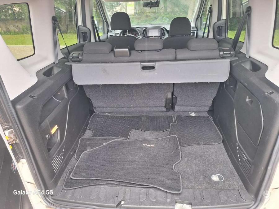 Balts Fiat Doblo 2022 Kauņa, ar dzinēja tilpumu 1.60 L un nobraukumu 92 tūkst. km par 11300 €, foto 12 vietnē AUTOMOTO.COM.LV
