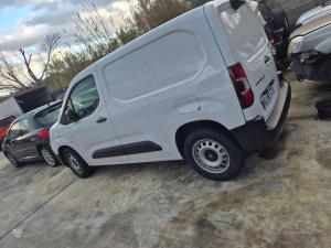 Balts Fiat Doblo 2025 Tauragė, ar dzinēja tilpumu 1.50 L un nobraukumu 950 tūkst. km par 7200 €, foto 5 vietnē AUTOMOTO.COM.LV