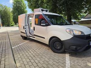 Balts Fiat Doblo 2018 Bauska, ar dzinēja tilpumu 1.60 L un nobraukumu 321 tūkst. km par 12000 €, foto  vietnē AUTOMOTO.COM.LV