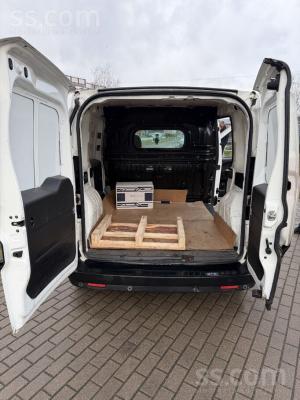 Balts Fiat Doblo 2019 Rīga, ar dzinēja tilpumu 1.30 L un nobraukumu 212 tūkst. km par 5300 €, foto 7 vietnē AUTOMOTO.COM.LV