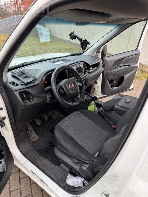 Balts Fiat Doblo 2019 Rīga, ar dzinēja tilpumu 1.30 L un nobraukumu 212 tūkst. km par 5300 €, foto 7 vietnē AUTOMOTO.COM.LV