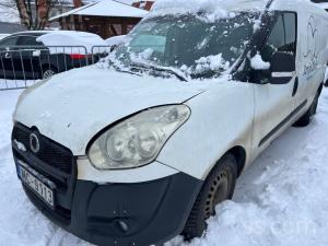 Balts Fiat Doblo 2010 Jelgava, ar dzinēja tilpumu 1.60 L un nobraukumu 507 tūkst. km par 1000 €, foto  vietnē AUTOMOTO.COM.LV