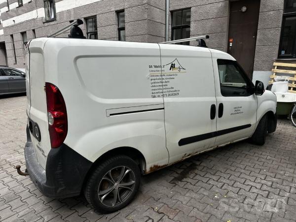 Balts Fiat Doblo 2010 Rīga, ar dzinēja tilpumu 1.60 L un nobraukumu 345 tūkst. km par 2100 €, foto 2 vietnē AUTOMOTO.COM.LV